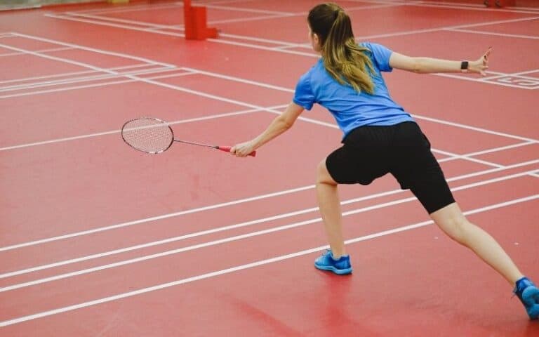 What Should be the Weight of a Badminton Racket? - RACKET SPORTS.in